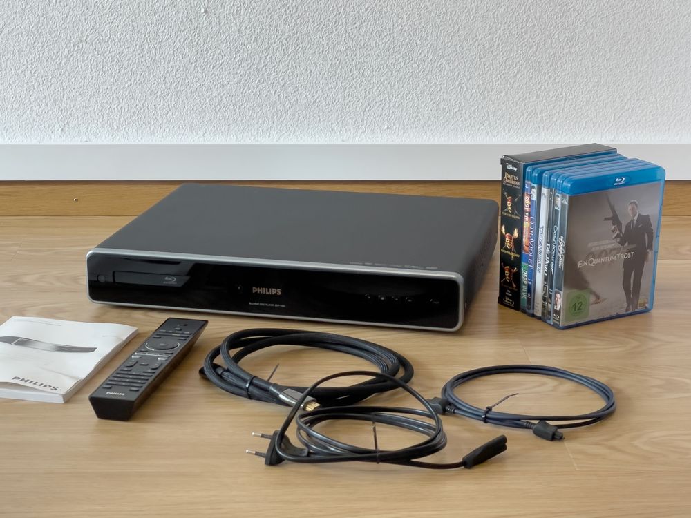 Philips Blu-ray Disc-Player BDP7200/12 inkl. 9 Filme (Gebraucht) in ...