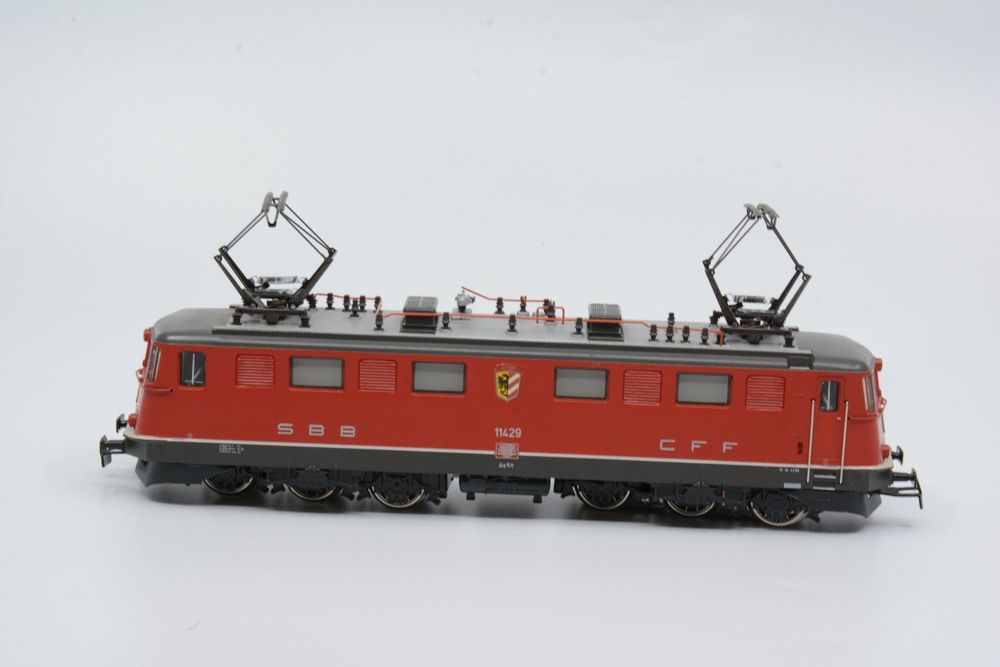 Märklin 3332 SBB Ae 6/6 Städtelok rot (Defekt) in Jona für CHF 92 – mit ...