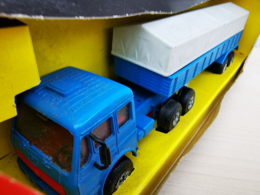2 Stück GAMA 1/60 Mercedes LKW in Orig.verpackung 70er Jahre | Kaufen auf Ricardo