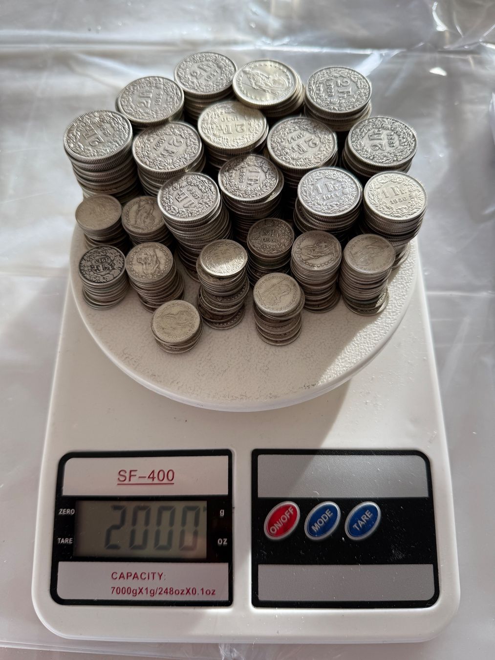 2 kg Schweizer Silbergeld 1/2 + 1 + 2 Fr. (Gebraucht) in Wallisellen für CHF 2299 – mit ...