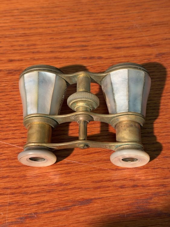 Antique Mother of Pearl Opera Glasses - Spring Special (Gebraucht) in ...