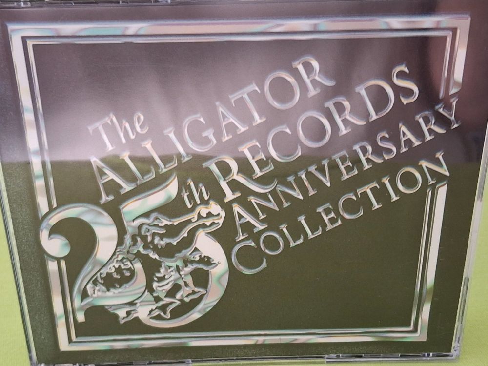 CD Alligator Records- 25th Anniversary Collection Blues (Gebraucht) in Aarberg für CHF 7 – mit ...