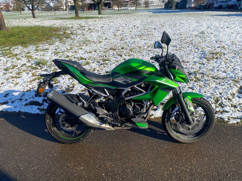 Kawasaki Z125 Top Zustand, Frühling kommt schon bald | Kaufen auf Ricardo