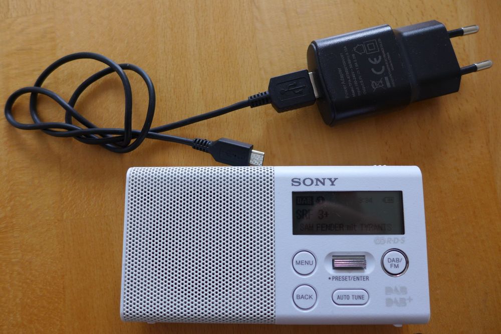 Sony XDR-S61D DAB+ Radio, Weiss (Gebraucht) in Allschwil für CHF 46 ...