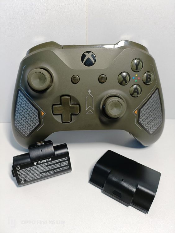 Controlle Xbox-One Combat Tech Edition | Kaufen auf Ricardo