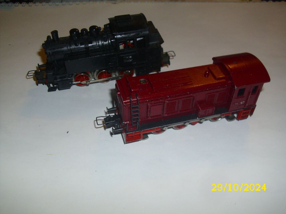 Diesellok V 36 und Tenderdampflok BR 80 von TRIX (Gebraucht) in ...