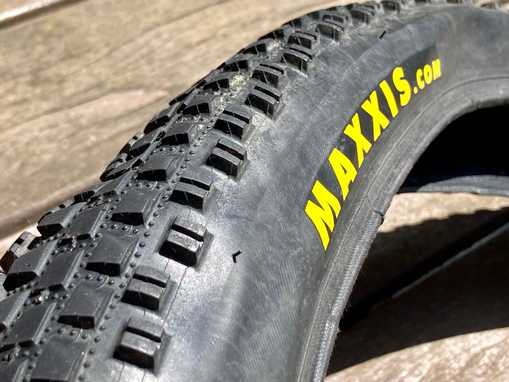 Pneu souple/pliable MTB MAXXIS Larsen TT 26" x 2.0 / 478gr. | Kaufen ...