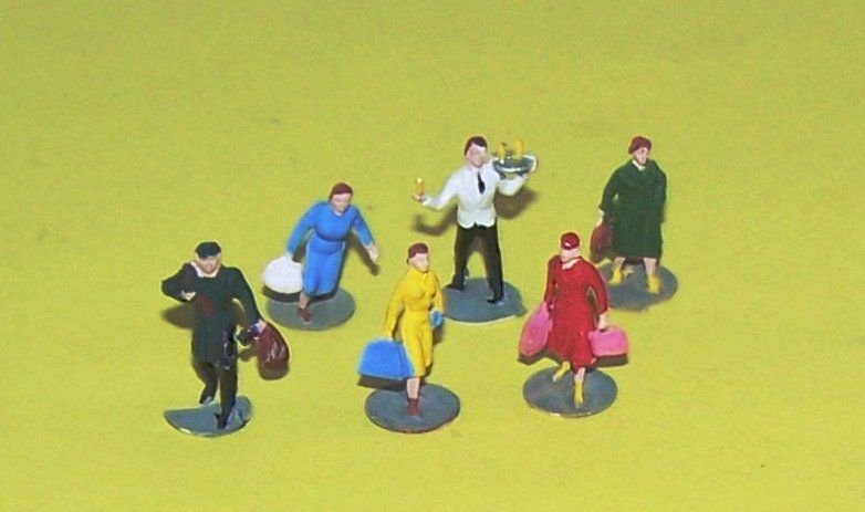 Preiser H0 Reisende + Kellner 6 Figuren, handbemalt | Kaufen auf Ricardo