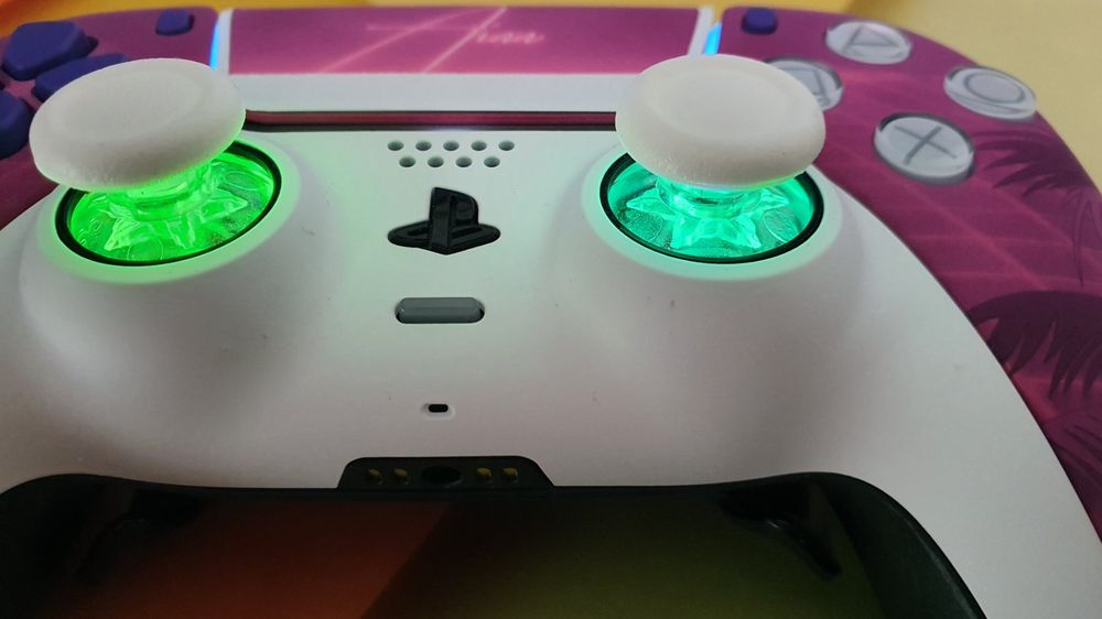 High End PS5 Pro Controller von AIM mit 4 Paddles und RGB (Neu (gemäss ...