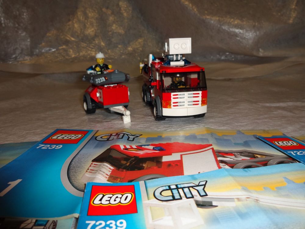 Lego 7239 Feuerwehrauto und Boot und Anhänger (Gebraucht) in ...