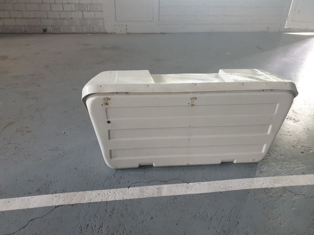 Thule / Omnistor Carry All Box (Gebraucht) in Murten für CHF 190 – nur ...