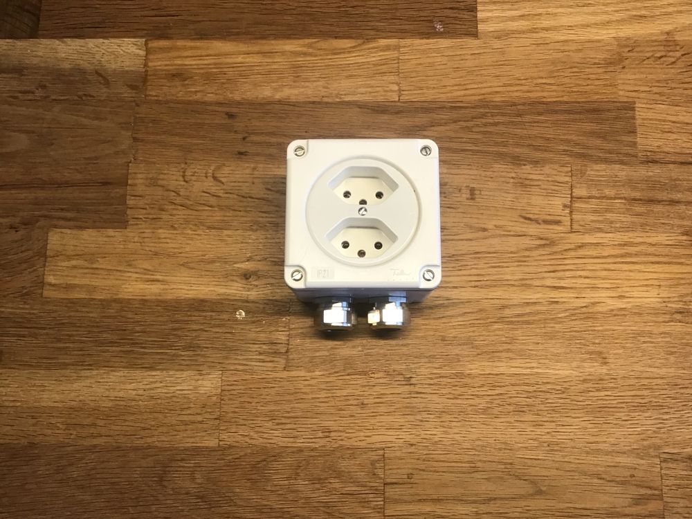 Feller Zweifach-Steckdose Typ 13 NAP (Gebraucht) in Bülach für CHF 25 ...