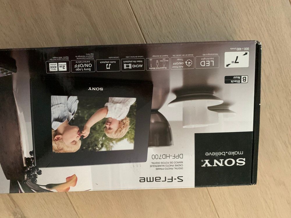 Sony S-Frame (Neu und originalverpackt) in Wetzikon ZH für CHF 35 – mit ...