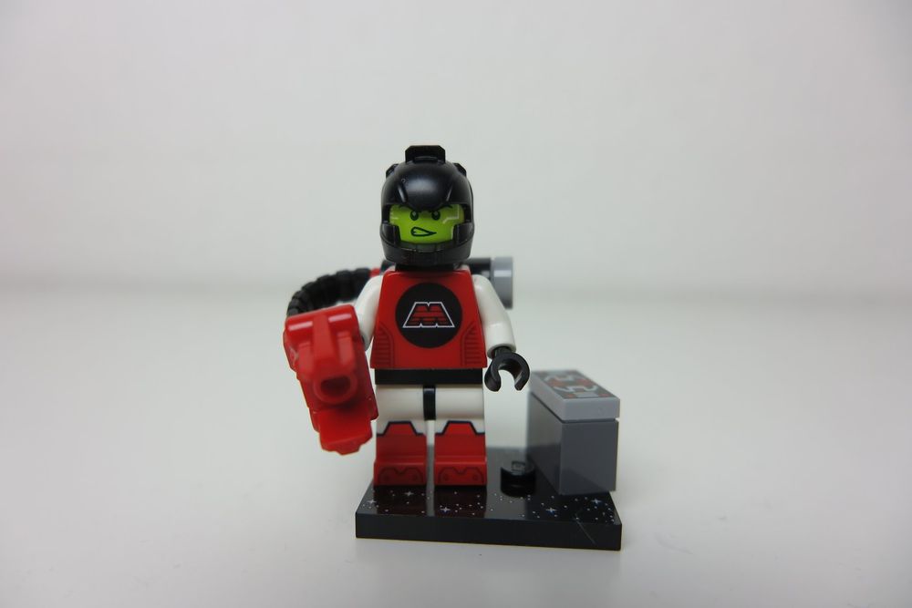 LEGO Minifigur CMF Serie 26 M-Tron Powerlifter | Kaufen auf Ricardo