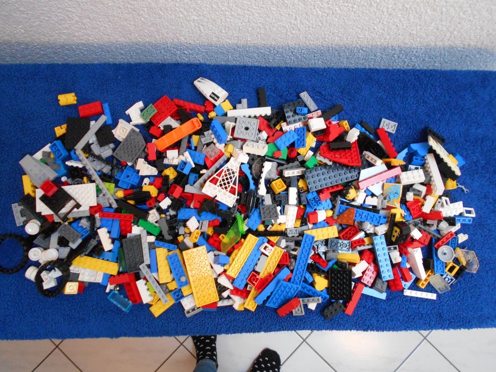 1 Kilo Lego Teile ( Set 023 ) (Gebraucht) in Niederuzwil für CHF 22 ...