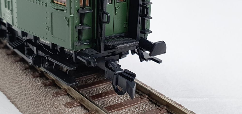 Roco 44449 DB D4ü-23 Gepäckwagen "Hecht" InnBel. , OVP | Kaufen auf Ricardo