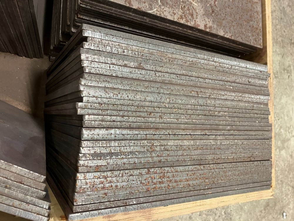 755. Posten mit Metallplatten ab 1.- (Gebraucht) in Necker für CHF 512 ...