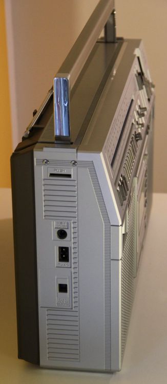 Stereo Radio Cassette Recorder JVC Model No. M80L (Gebraucht) in Aarau ...