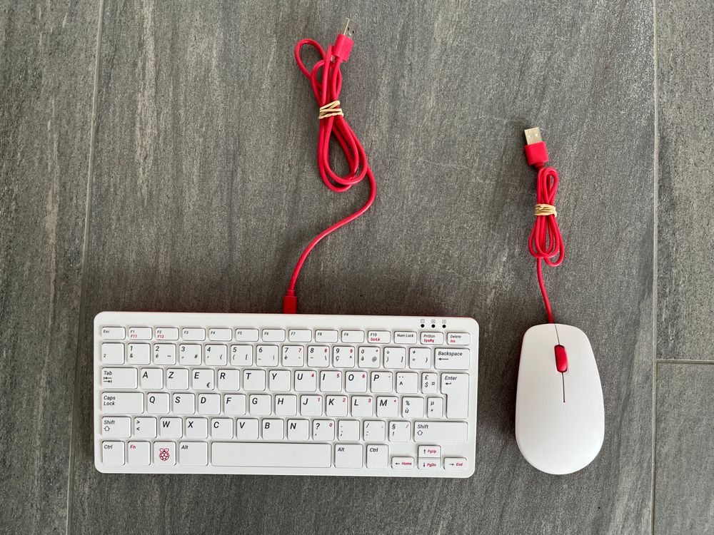 Raspberry Pi Keyboard and mouse (FR) (Neu (gemäss Beschreibung)) in ...