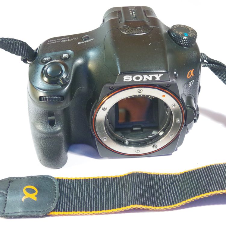 Sony Alpha 57 Kamera (Gebraucht) in Erlinsbach für CHF 90 – mit ...