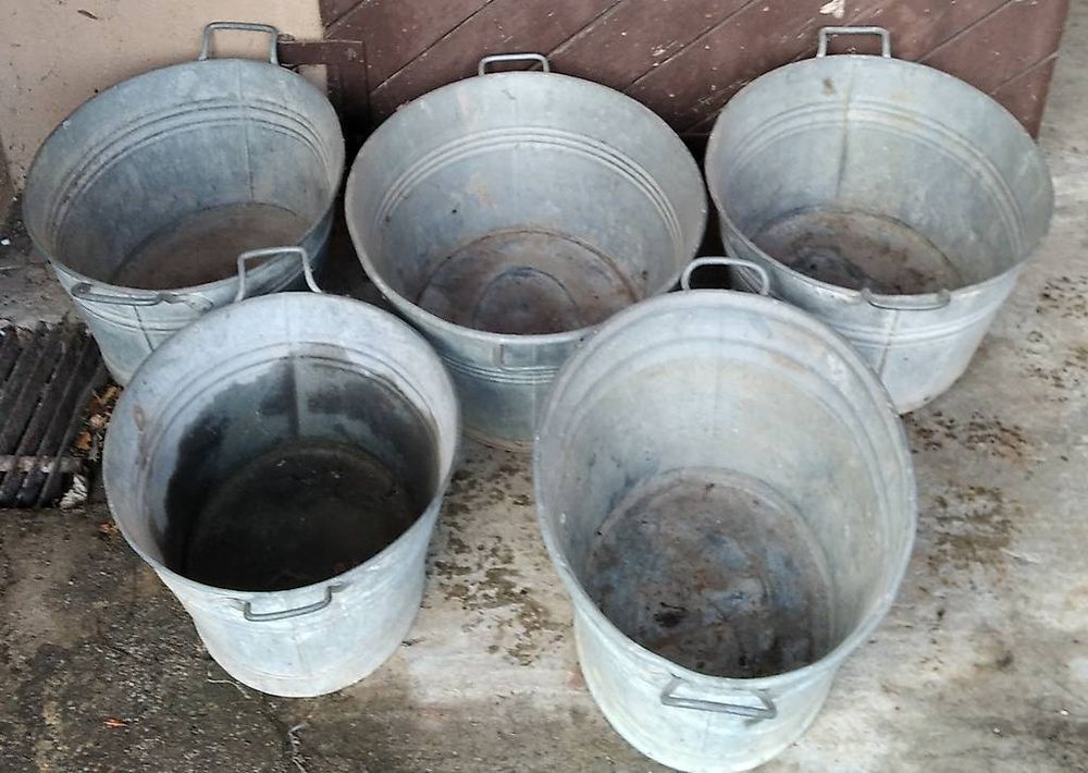 Anciennes bassines (D'occasion) à Orbe pour CHF 125 – retrait ...