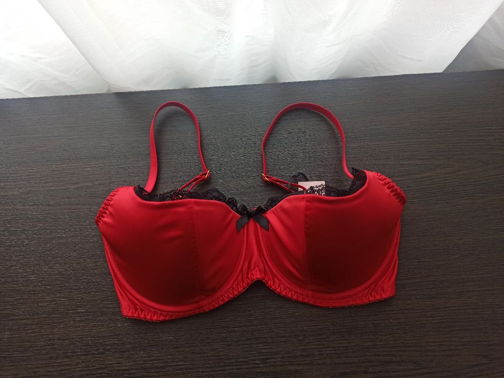 BH 75F (70G /80E) Agent Provocateur (ganz Neu) (Neu (gemäss ...