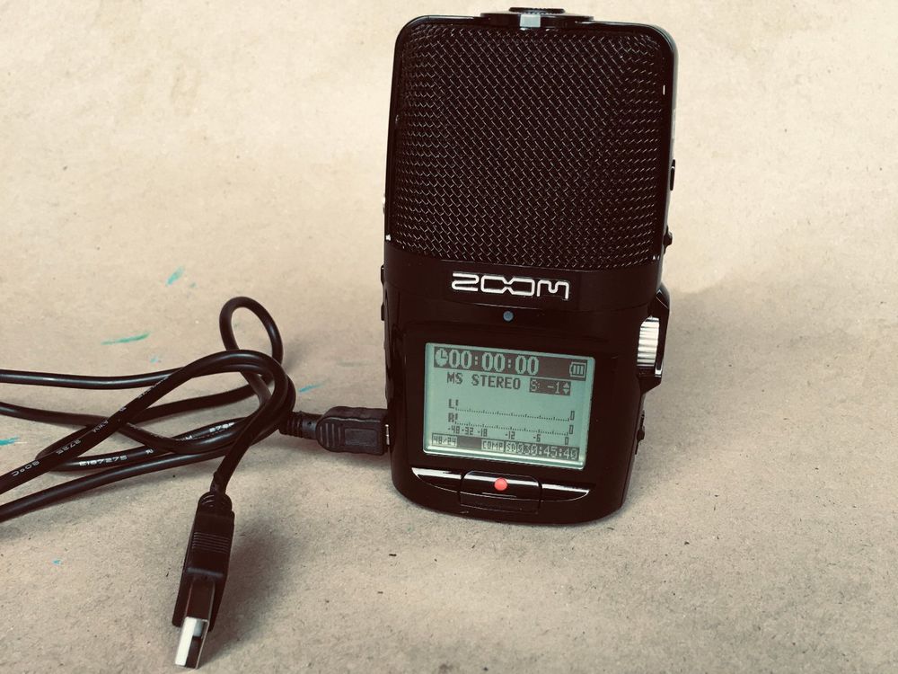 ZOOM H2n Recorder mit Zubehör | Kaufen auf Ricardo