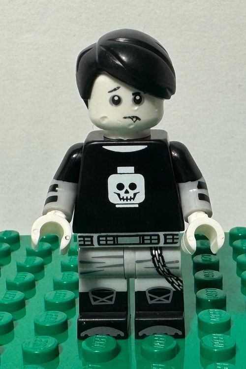 Lego Spooky Boy Minifigur col248 | Kaufen auf Ricardo