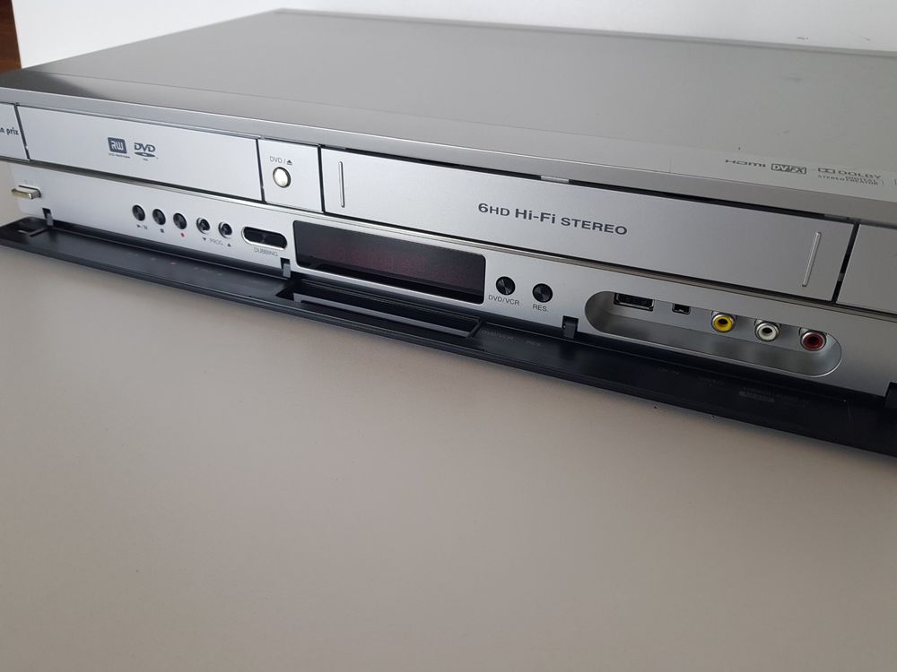 Gran Prix VHS Recorder + DVD-RW Recorder Combi (DVR 9495) (Gebraucht ...