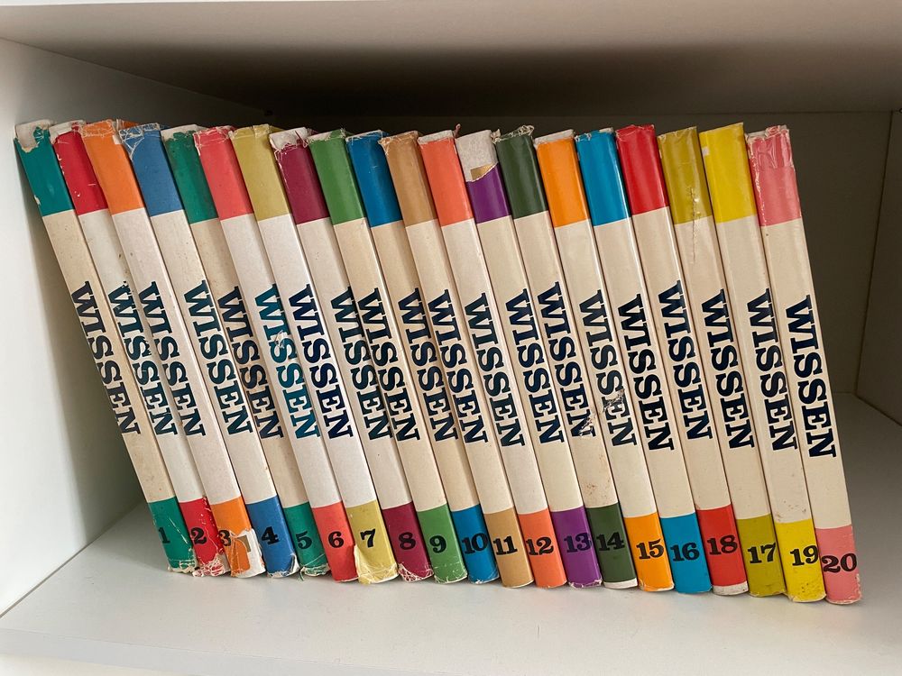 Sammelband Wissen, mit 20 Bücher, neue Schweizer Bibliothek (Gebraucht) in Schwadernau für CHF 5 ...