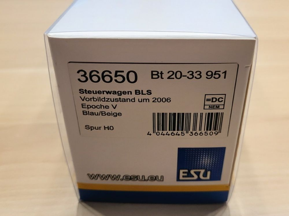 ESU 36650 BLS Steuerwagen Bt 951 Omega-Logo (Neu und originalverpackt ...