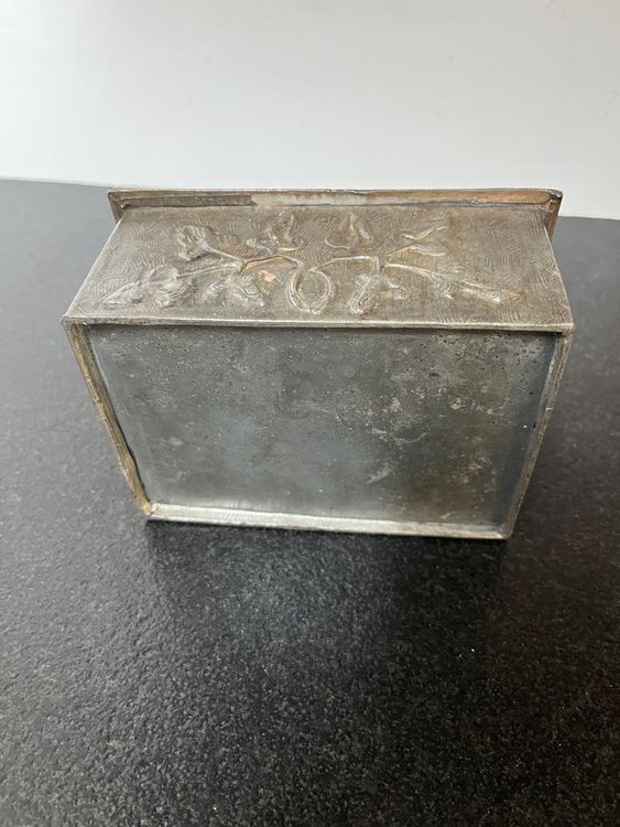 Antik Metall Dose mit Drachen | Kaufen auf Ricardo