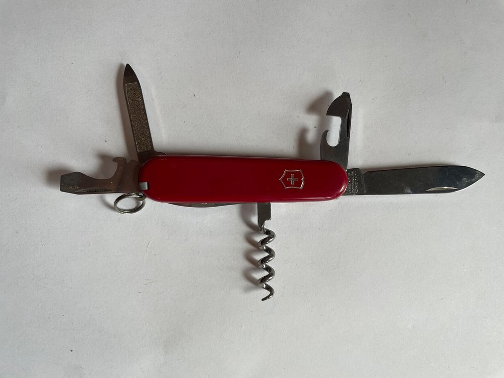 Superbe couteau Stainless bon état (Gebraucht) in Erde für CHF 1 – mit ...