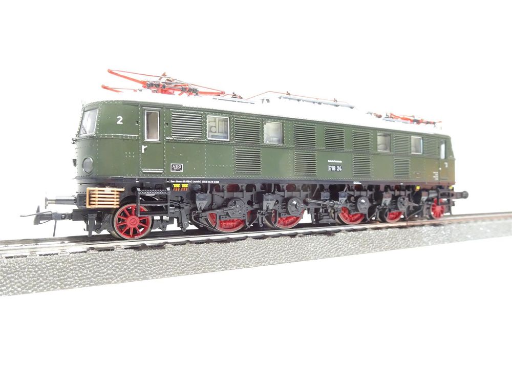 Roco Lokomotive DB E18 HO 43954 | Kaufen auf Ricardo