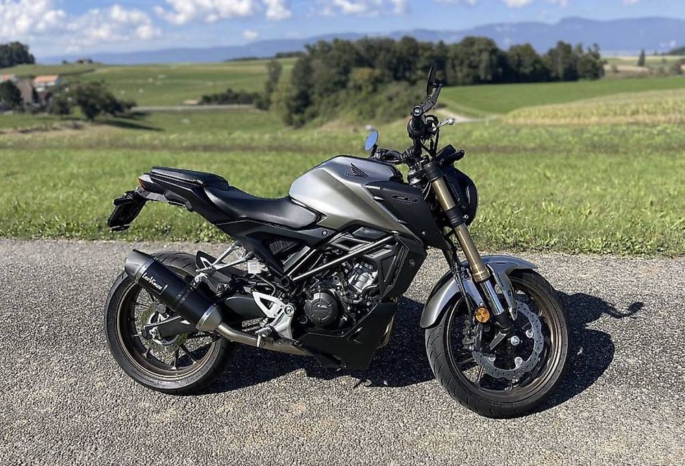 Honda Cb125R (Gebraucht) in Gerlafingen für CHF 3800 – nur Abholung auf Ricardo kaufen