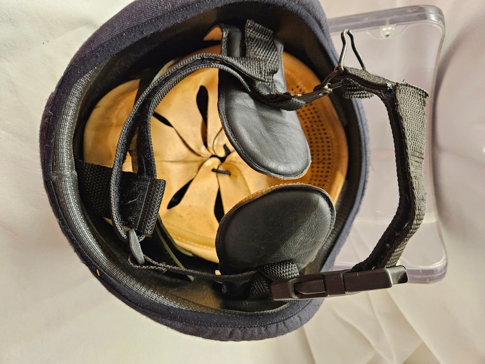 Ulbrichts Witwe ballistischer SEK HELM US95 Titan GSG9 (Gebraucht) in ...