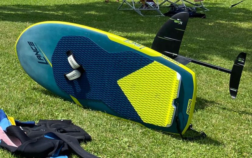 Wing Foil Board Gong inkl. Foil (Gebraucht) in Ebikon für CHF 649 – nur ...