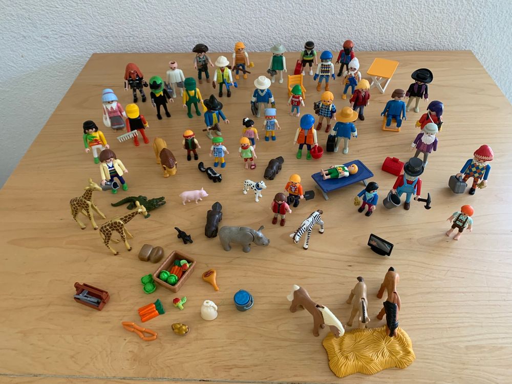 Mehrere Playmobile-Figuren / Plusieurs bonhommes Playmobile (Gebraucht ...
