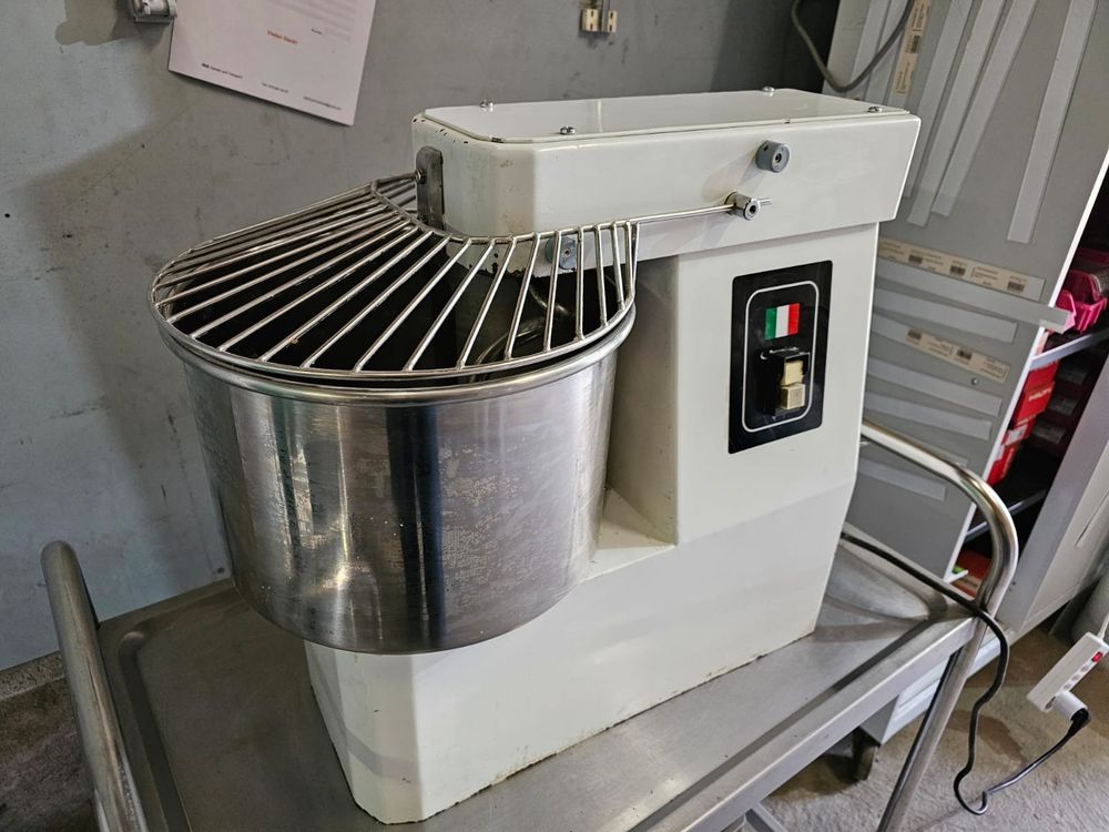 Teigknetmaschine 5 Kg Gebraucht