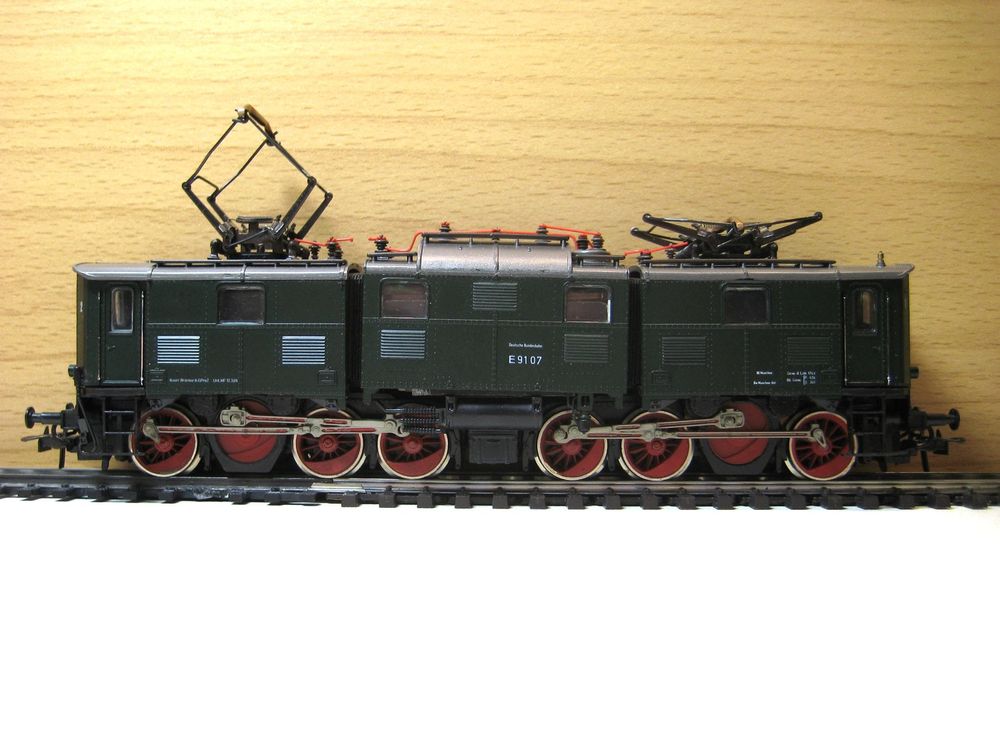 ROCO 4139 Oldtimer E-Lok BR 191 DB analog DC mit OVP (Gebraucht) in Effretikon für CHF 59 – mit ...