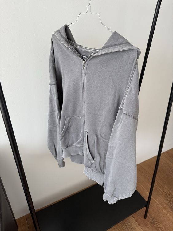 Primark grey Zip-Up Hoodie (Gebraucht) in Oftringen für CHF 9 – mit ...