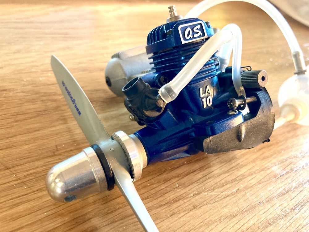 OS Motor LA10 avec réservoir, support moteur, hélice et pot | Kaufen ...