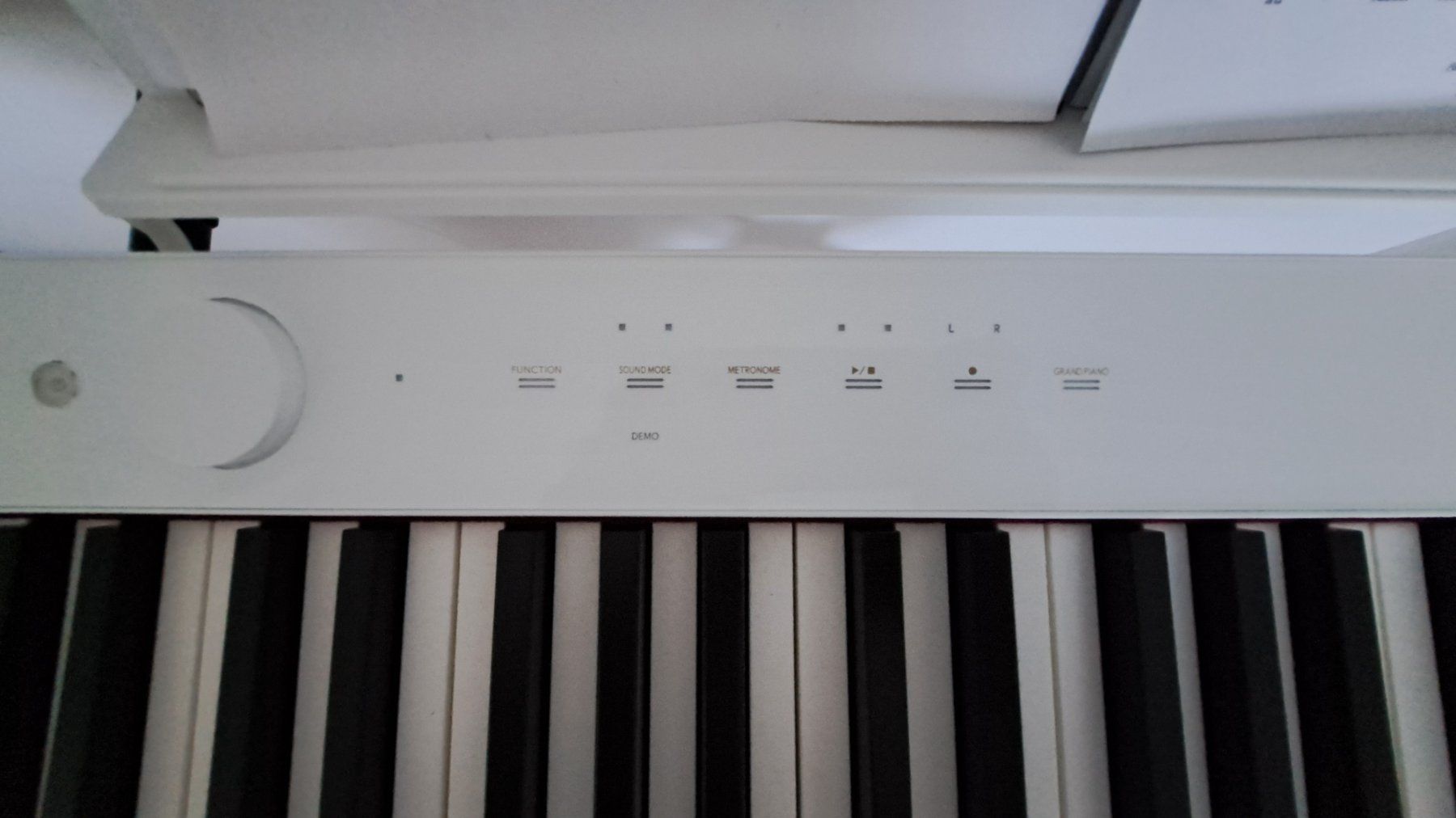 Casio Privia PX-S1100, Digital Piano, Weiss, Inkl. Ständer! (Gebraucht ...