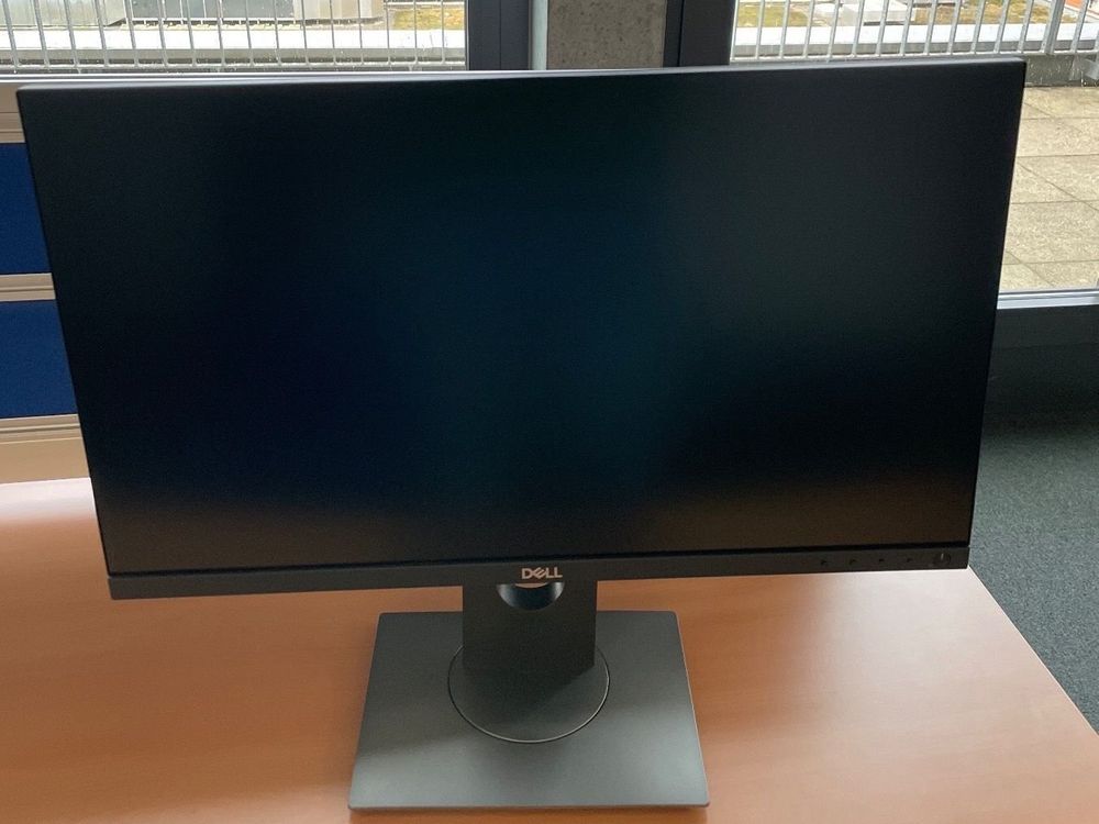 Dell P2418D Grafik Monitor - IPS - 2560x1440 Pixel - 23.8" (Gebraucht ...