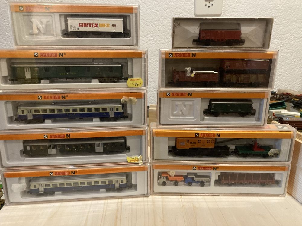 Spur N Arnold Wagons (Gebraucht) in Schwarzsee für CHF 180 – mit Lieferung auf Ricardo kaufen