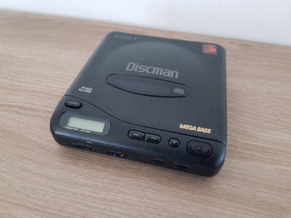 Sony Discman D-11 Mega Bass CD Spieler, Retro 90er 💿🎶 | Kaufen auf Ricardo