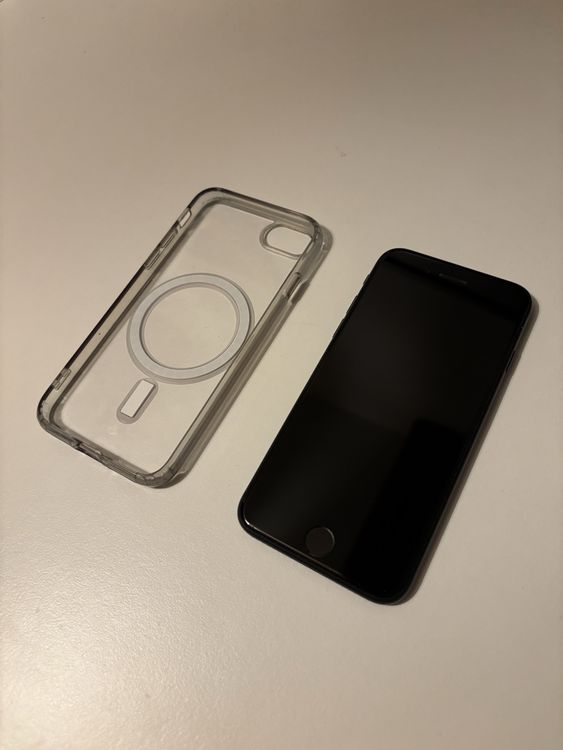 iPhone SE (3. Generation) | 64 GB | Midnight (Gebraucht) in Neftenbach ...