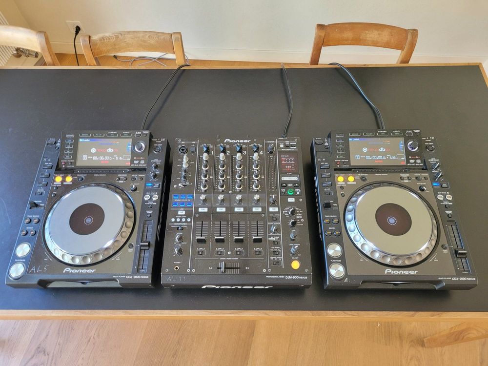 Pioneer CDJ-2000 Nexus & DJM-900 Mischpult inkl. Boxen (Gebraucht) in ...