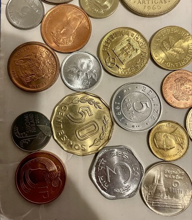 Munzen aus Welt 60 stk. Unz/stgl ab 1 Fr. (Nuovo (secondo la ...