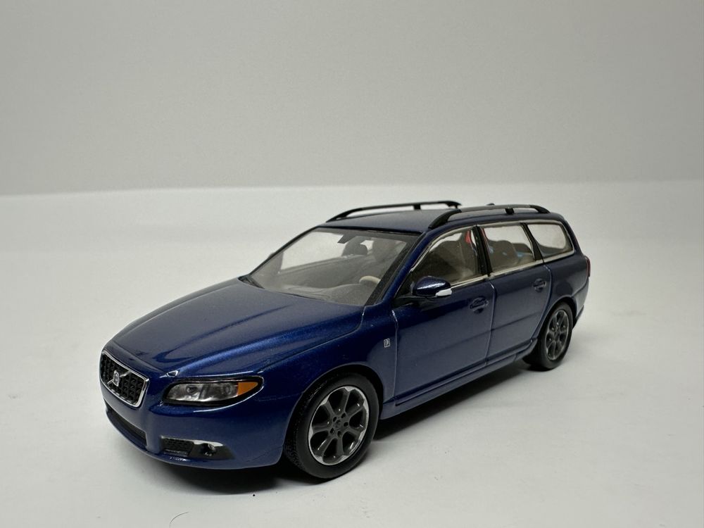 Volvo V70 1:43, Motorart (Gebraucht) in Zofingen für CHF 18 – mit ...